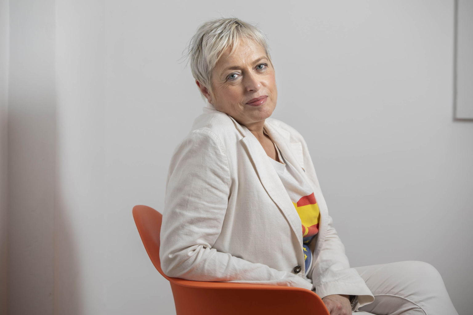 Anna Grau: «Hay un pogromo informativo, la guerra de la propaganda para ...