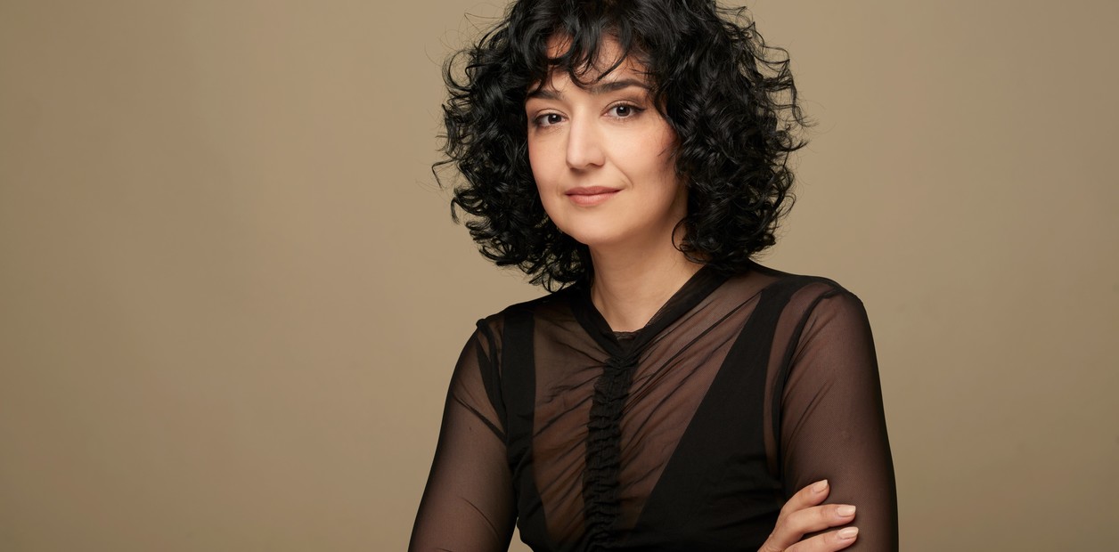 Alaleh Nejafian: “Pasamos de no responder más al mandato de eternidad a ...